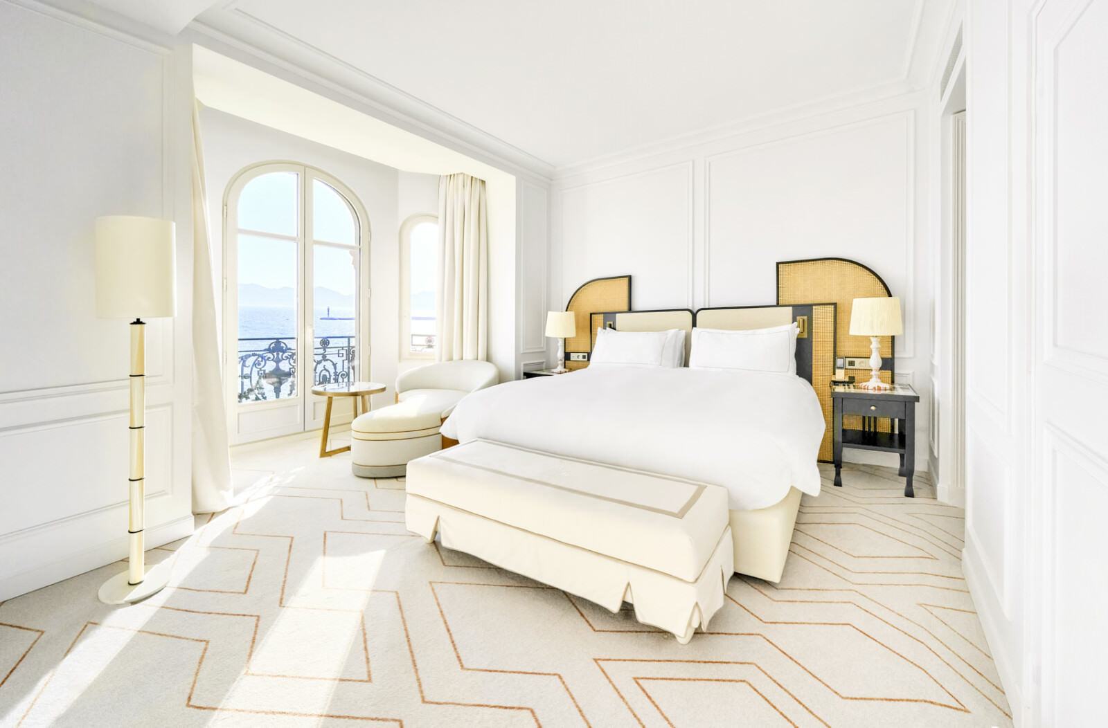 Photo Gallery - Carlton Cannes